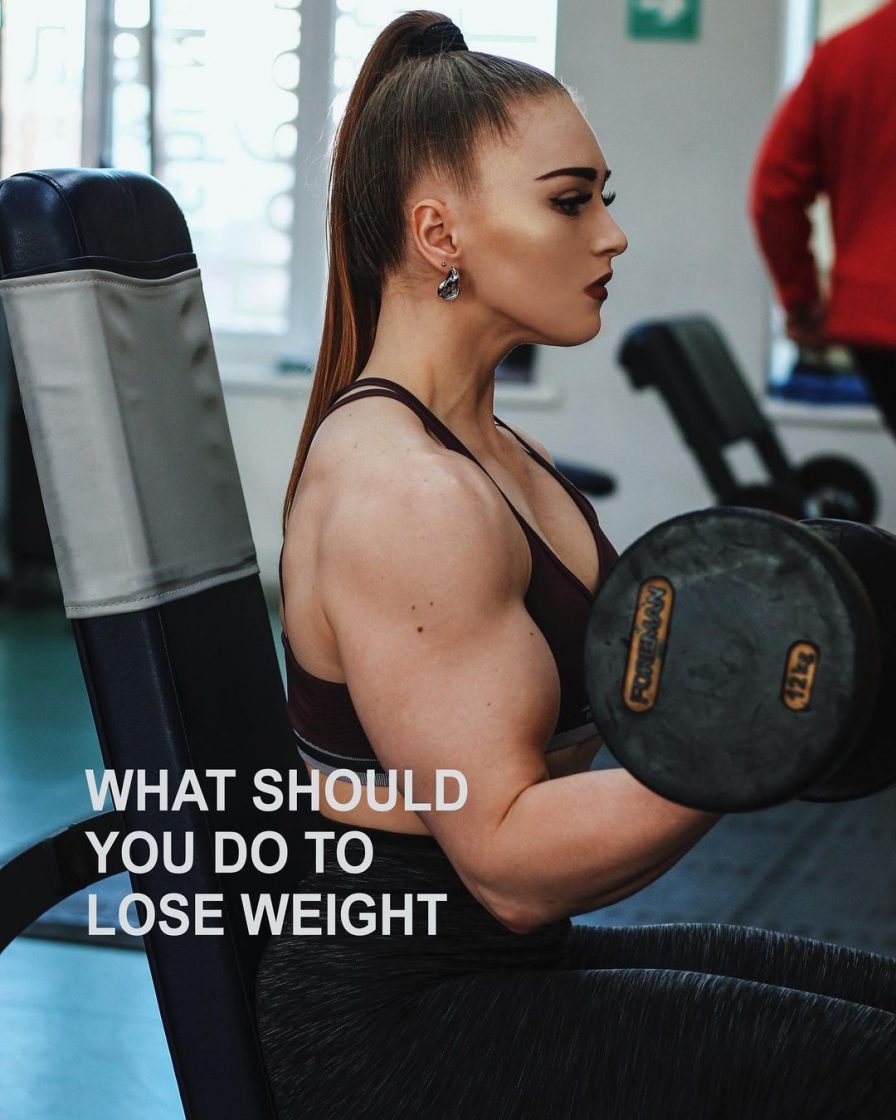 Muscular Barbie Julia Vins tells what you should do to lose weight
